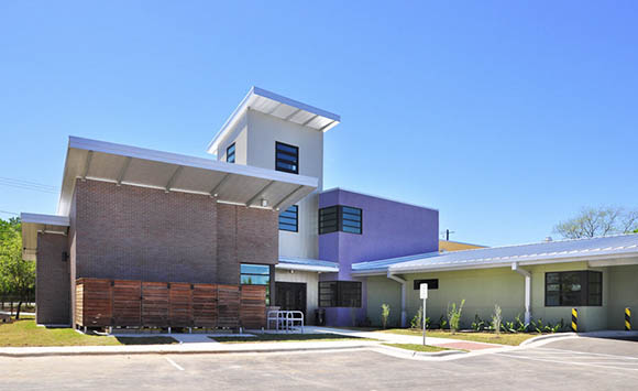 Twin Oaks Branch | Austin Public Library